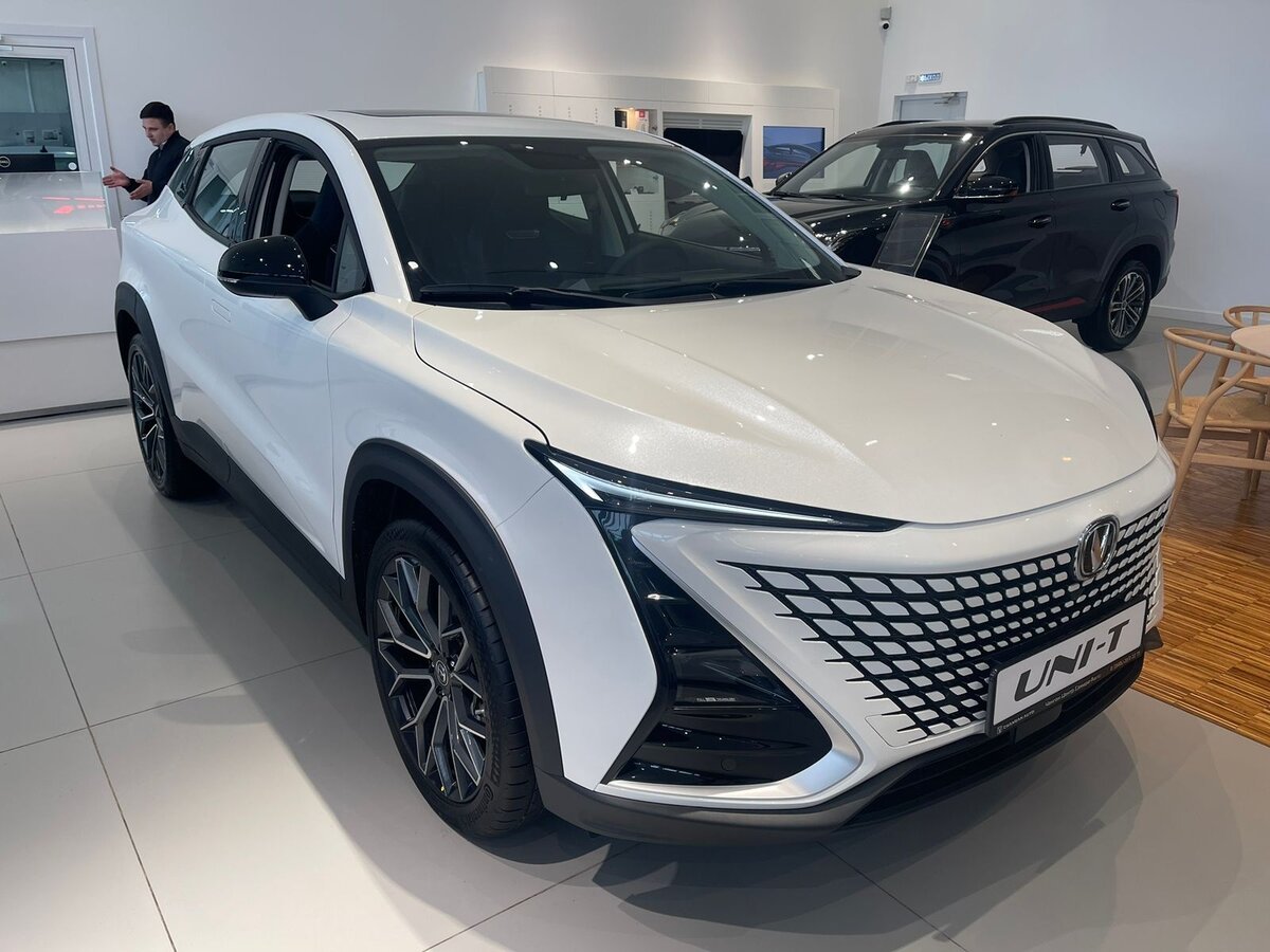 Купить новый Changan UNI-T I Рестайлинг 1.5 AMT (188 л.с.) бензин робот ...