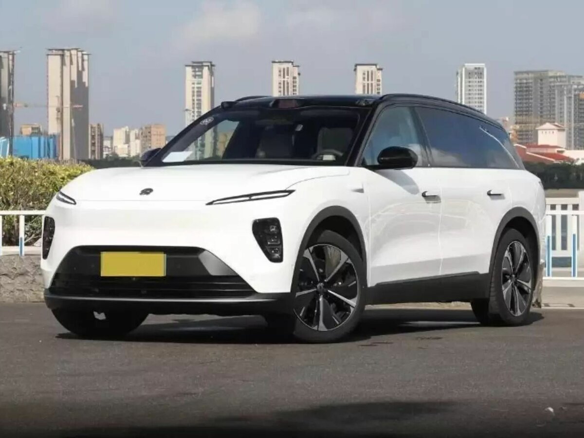 Купить б/у Nio ES8 II 75 kWh Electro AT (480.0 кВт) 4WD электро автомат в Благовещенске: белый ...