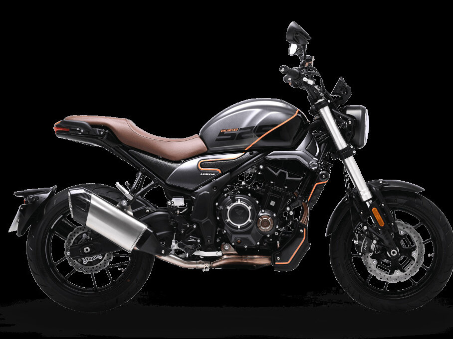 Купить новый VOGE 525AC инжектор 6 передач в Москве: чёрный naked bike ...