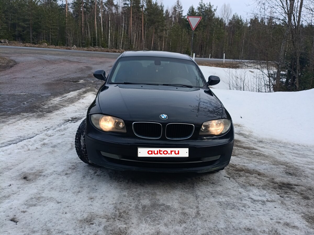 Купить б/у BMW 1 серии I (E81/E82/E87/E88) Рестайлинг 116i 1.6 AT (115 л.с.) бензин автомат в ...