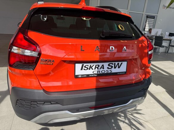Купить новый Lada (ВАЗ) Iskra 2025-2025 SW Cross 1.6 MT (106 л.с.) бензин механика в Санкт ...