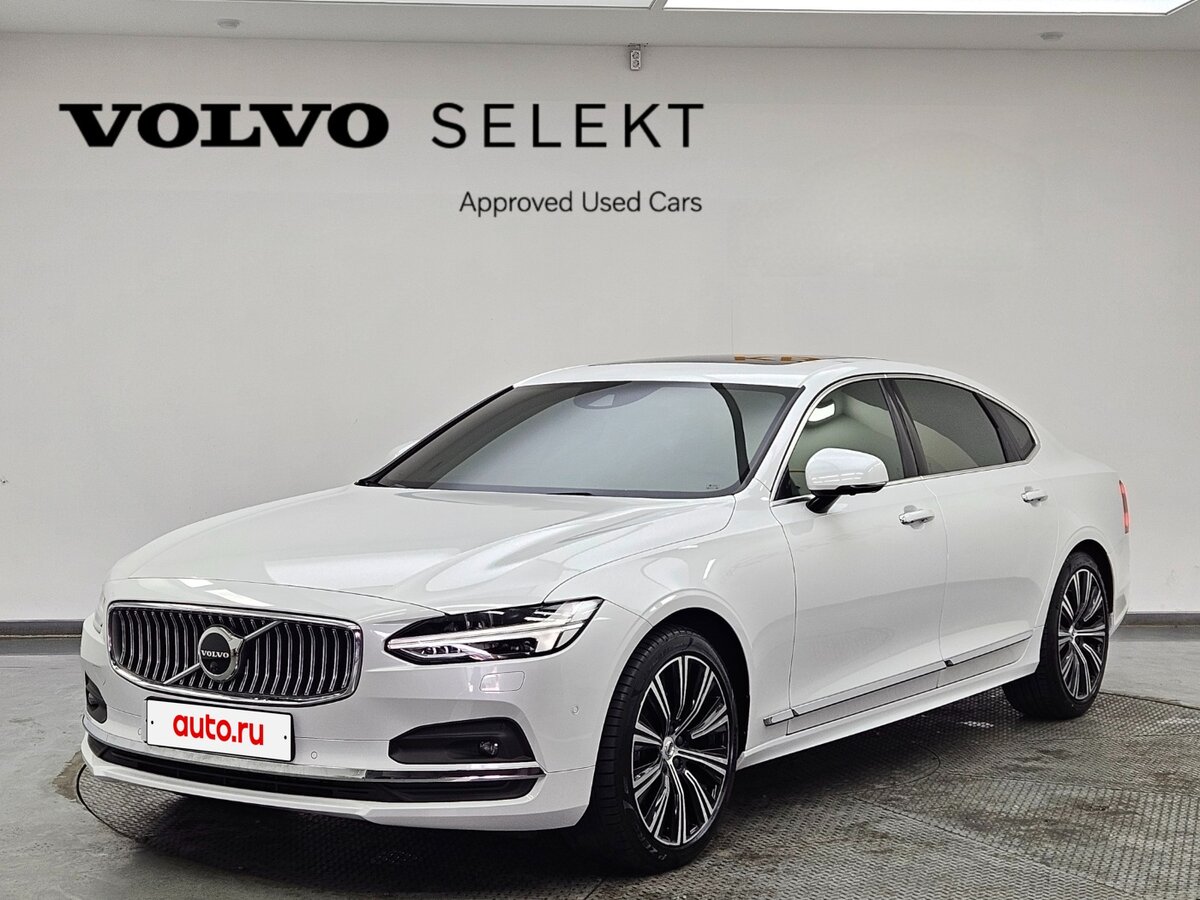 Купить б/у Volvo S90 II Рестайлинг 2.0 AT (250 л.с.) бензин автомат в Благовещенске: белый ...