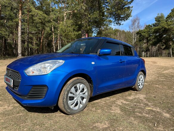 Купить б/у Suzuki Swift V 1.2 CVT (91 л.с.) бензин вариатор в Твери ...