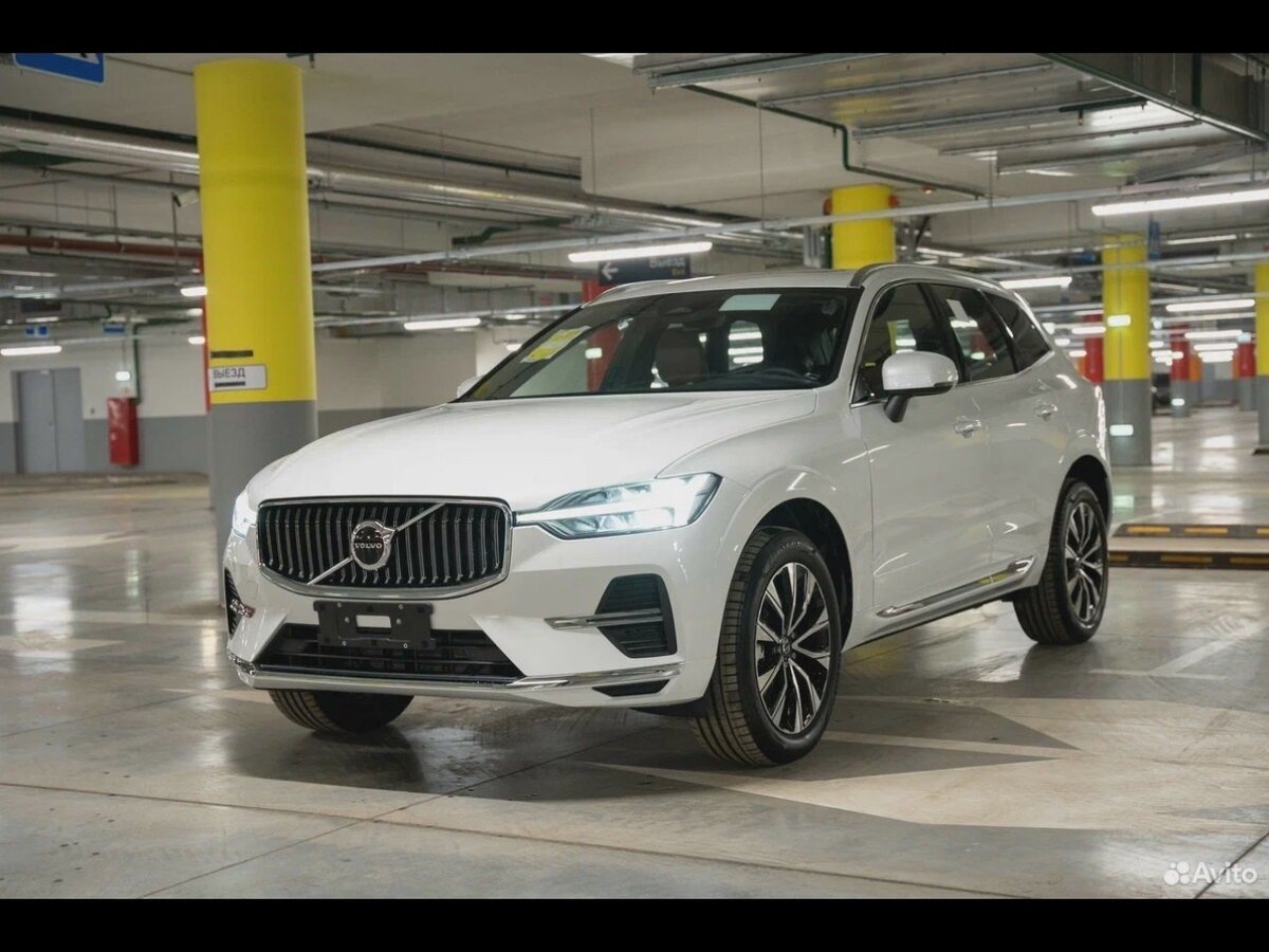 Купить б/у Volvo XC60 II Рестайлинг 2.0 AT (250 л.с.) бензин автомат в Воронеже: чёрный Вольво ...