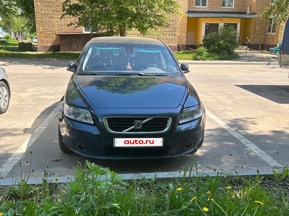 Купить б/у Volvo S40 II Рестайлинг 2.4 AT (140 л.с.) бензин автомат в Волоколамске: синий Вольво ...