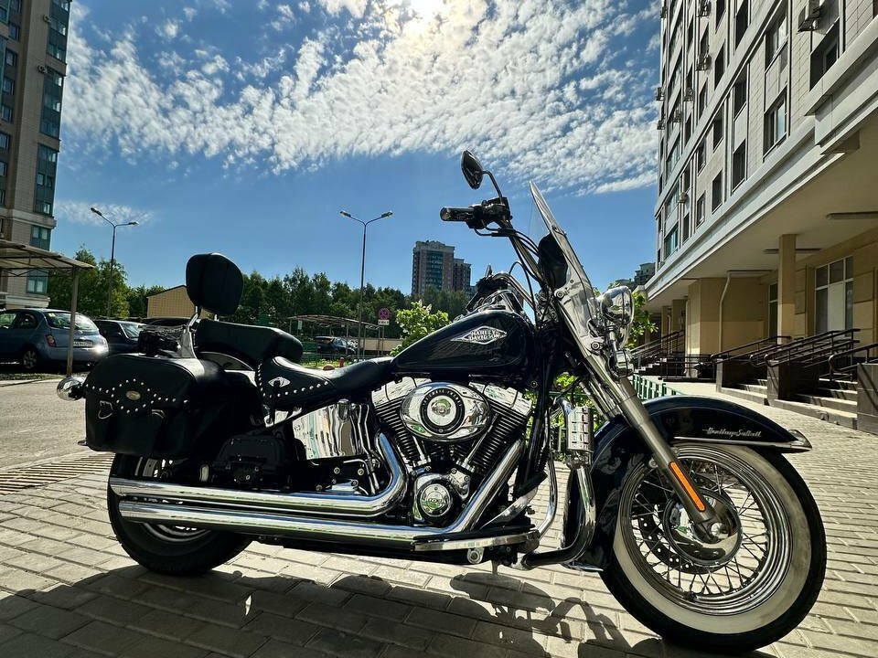 Купить б/у Harley-Davidson Heritage инжектор 6 передач в Москве: синий ...