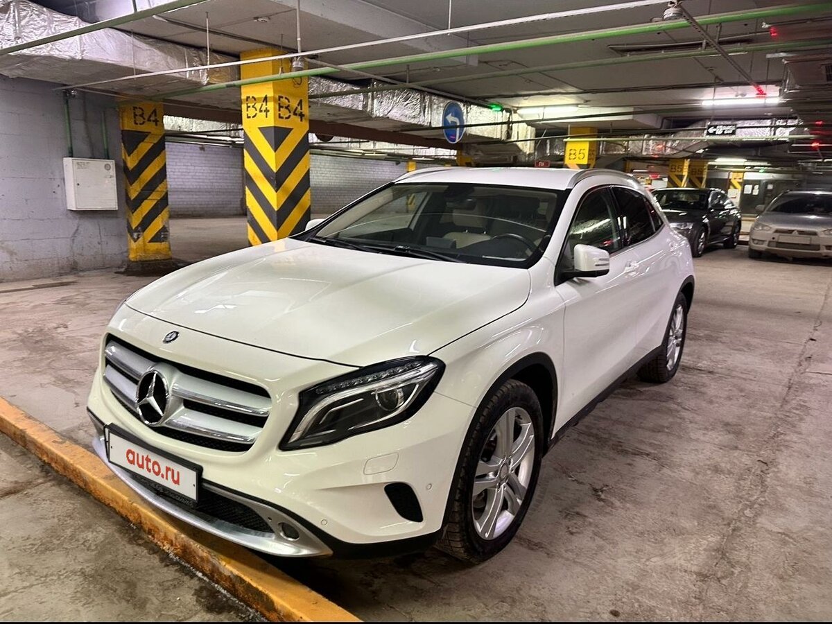 Купить б/у Mercedes-Benz GLA I (X156) 250 2.0 AMT (211 л.с.) 4WD бензин ...