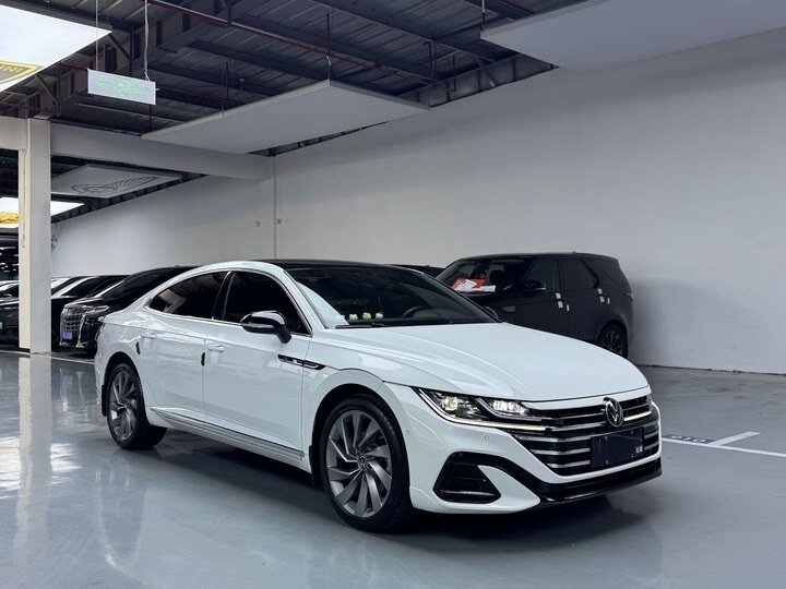 Купить б/у Volkswagen Passat CC II Рестайлинг 380 TSI 2.0 AMT (220 л.с ...