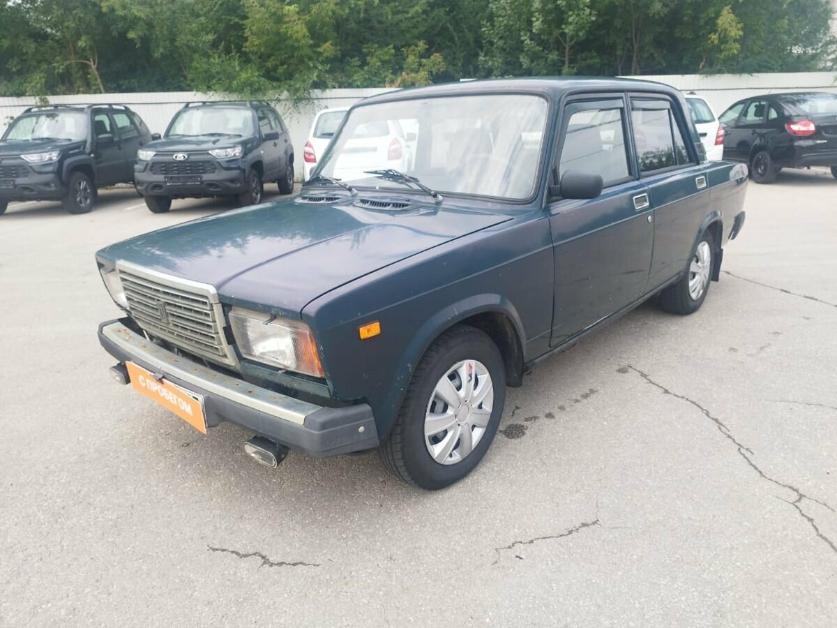 Купить б/у Lada (ВАЗ) 2107 1982-2012 1.6 MT (74 л.с.) бензин механика в ...