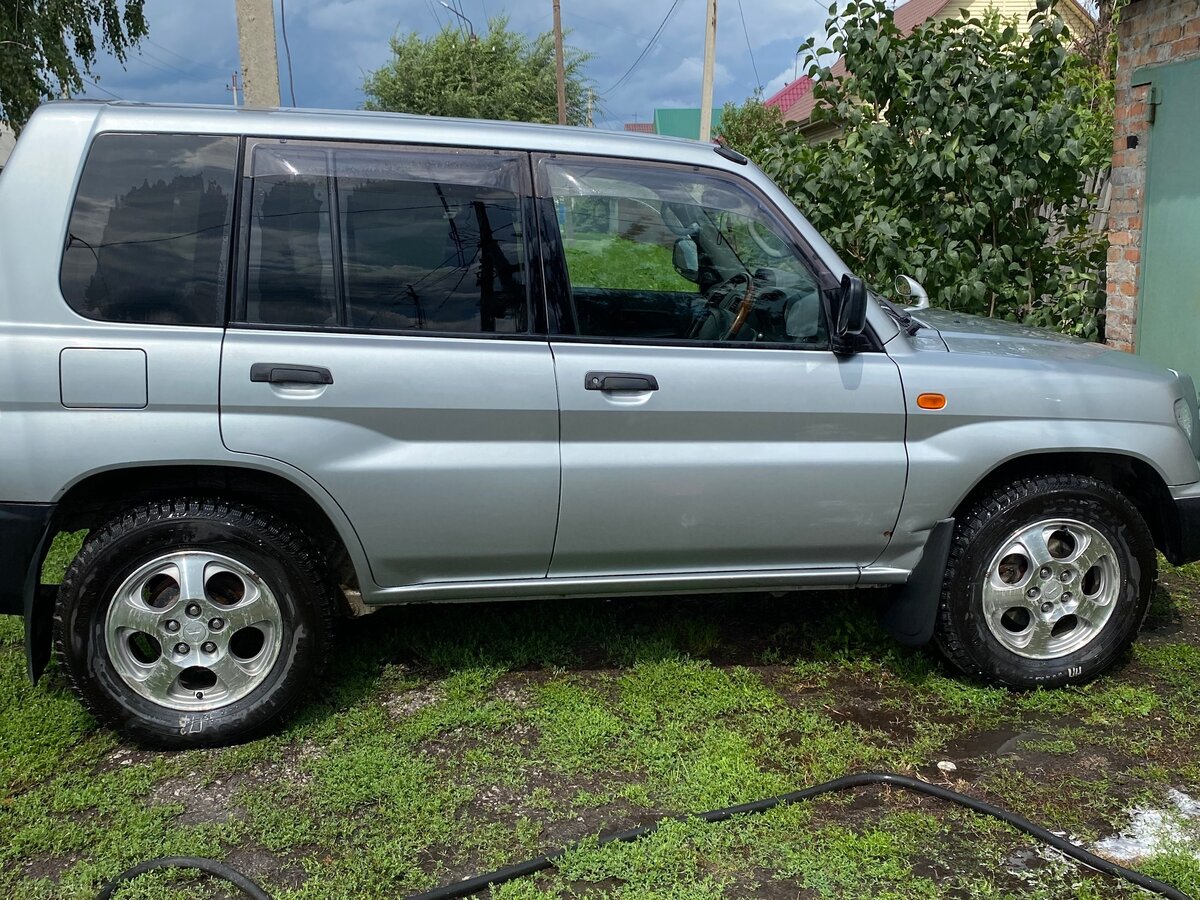 Купить б/у Mitsubishi Pajero iO 1998-2007 1.8 AT (130 л.с.) 4WD бензин ...