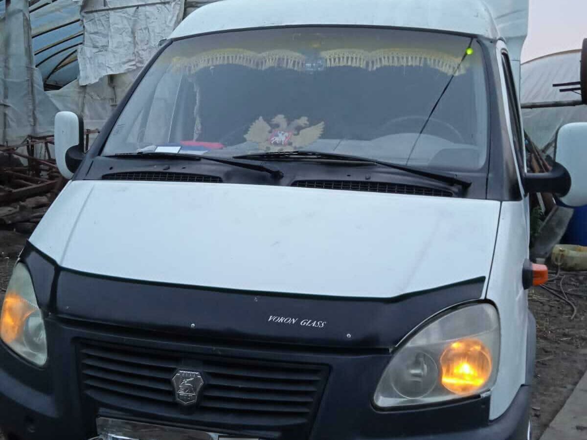 Купить б/у ГАЗ ГАЗель (3302) бензин механика в Задонске: белый бортовой грузовик 2006 года на ...