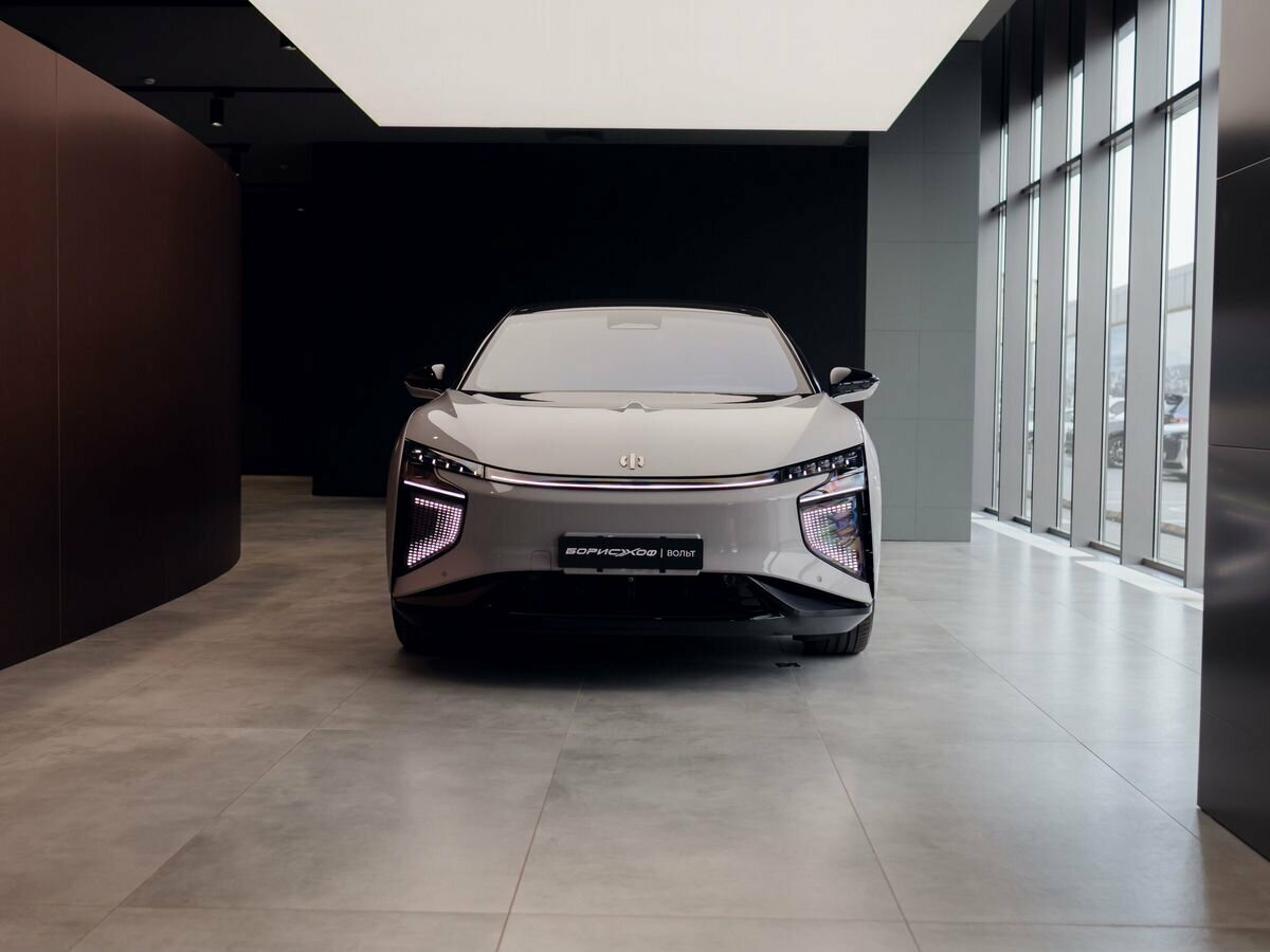 Купить новый HiPhi X 2020-н.в. Electro AT (440 кВт) 4WD электро автомат в Москве: серый Хипхи ...