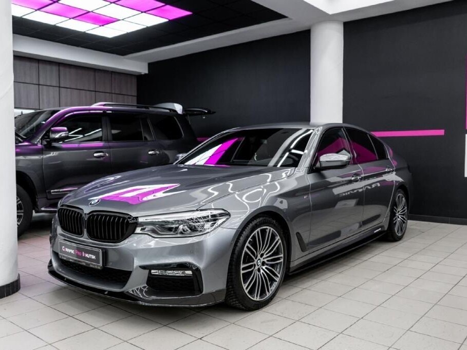Купить б/у BMW 5 серии VII (G30/G31) 540i xDrive 3.0 AT (340 л.с.) 4WD ...
