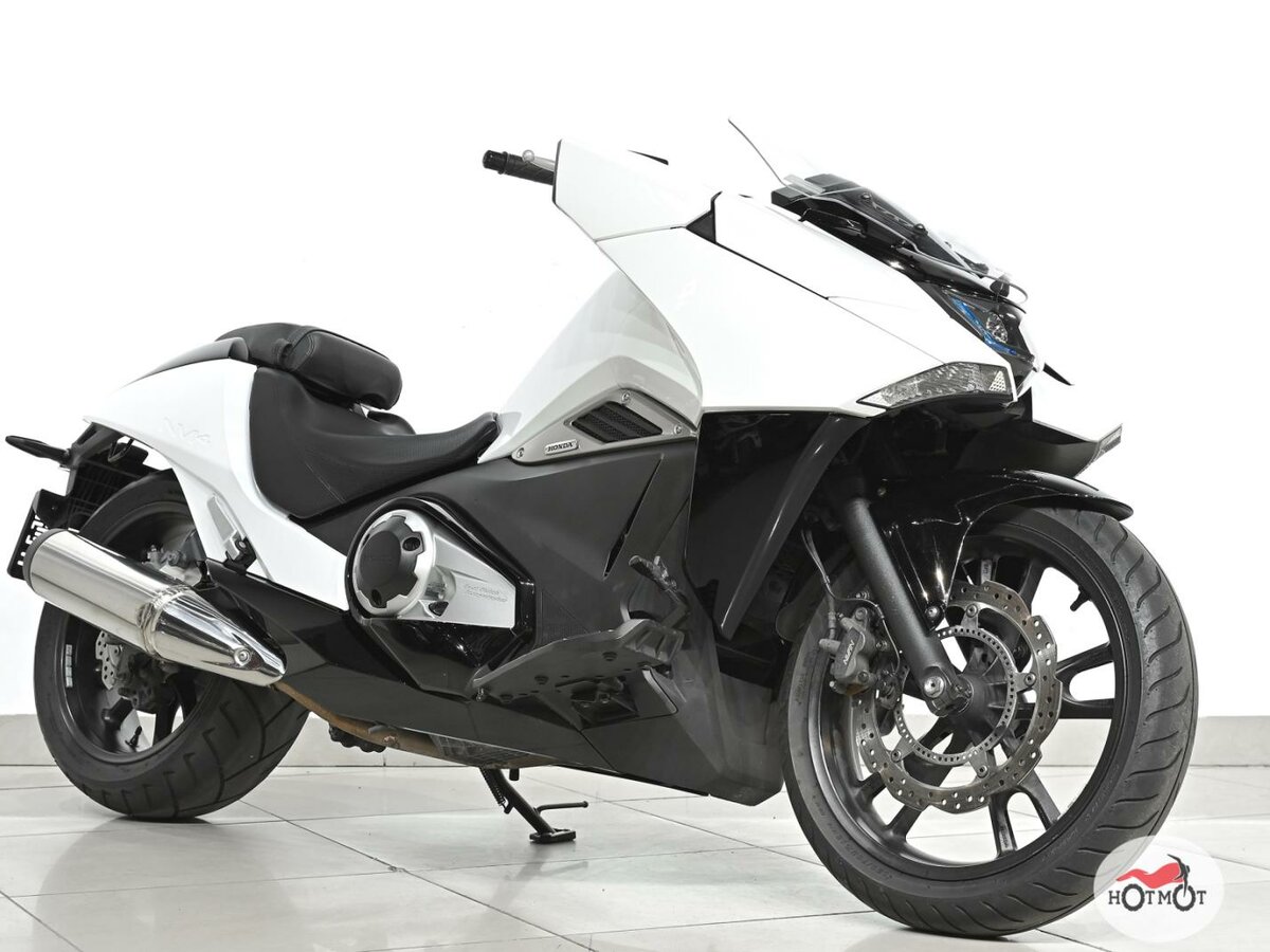 Купить б/у Honda NM4 инжектор Роботизированная с двумя сцеплениями в Москве: белый круизер 2014 ...