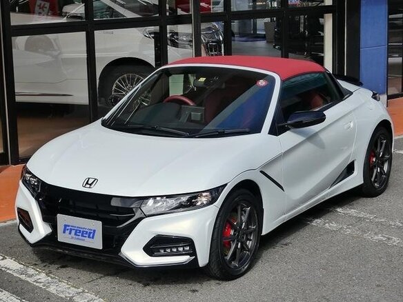 Купить б/у Honda S660 2015-2022 0.7 CVT (64 л.с.) бензин вариатор во Владивостоке: белый Хонда ...