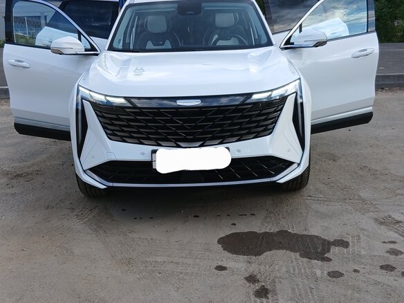 Купить б/у Geely Atlas II 2.0 AT (200 л.с.) 4WD бензин автомат в Пензе ...