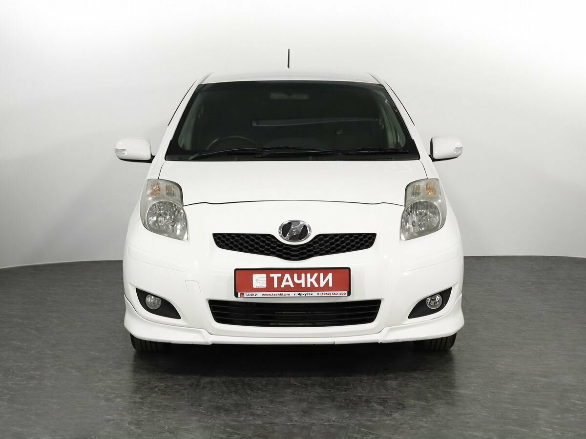 Купить б/у Toyota Vitz II (XP90) 1.0 CVT (71 л.с.) бензин вариатор в ...