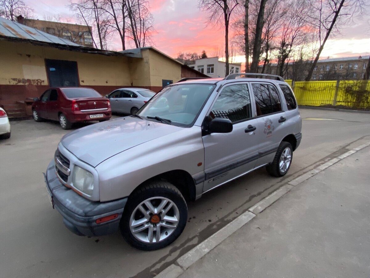 Купить б/у Chevrolet Tracker II 2.0 AT (129 л.с.) 4WD бензин автомат в ...