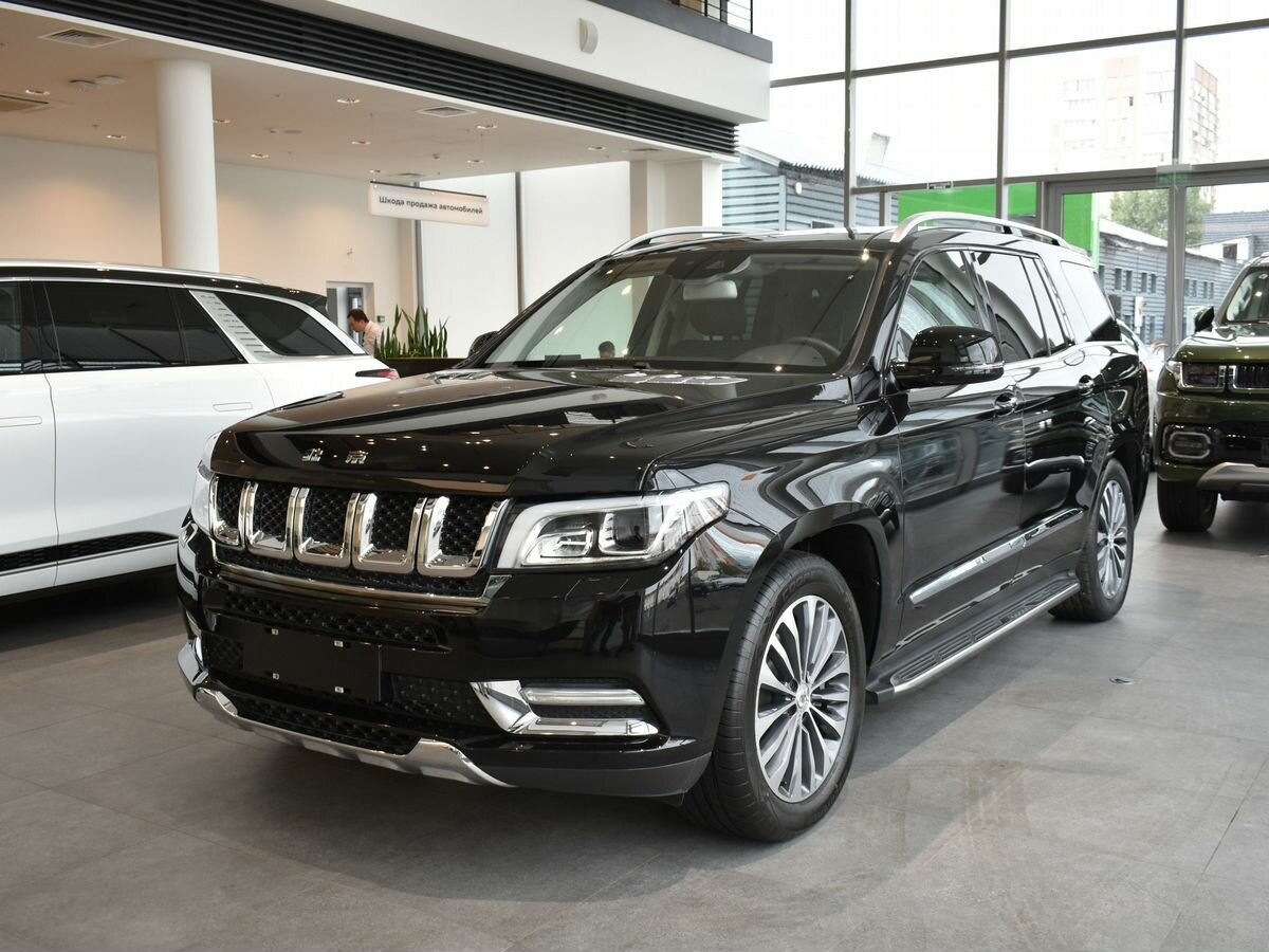 Купить б/у BAIC BJ90 2016-2023 3.0 AT (333 л.с.) 4WD бензин автомат в Москве: чёрный БАИК БЖ90 ...