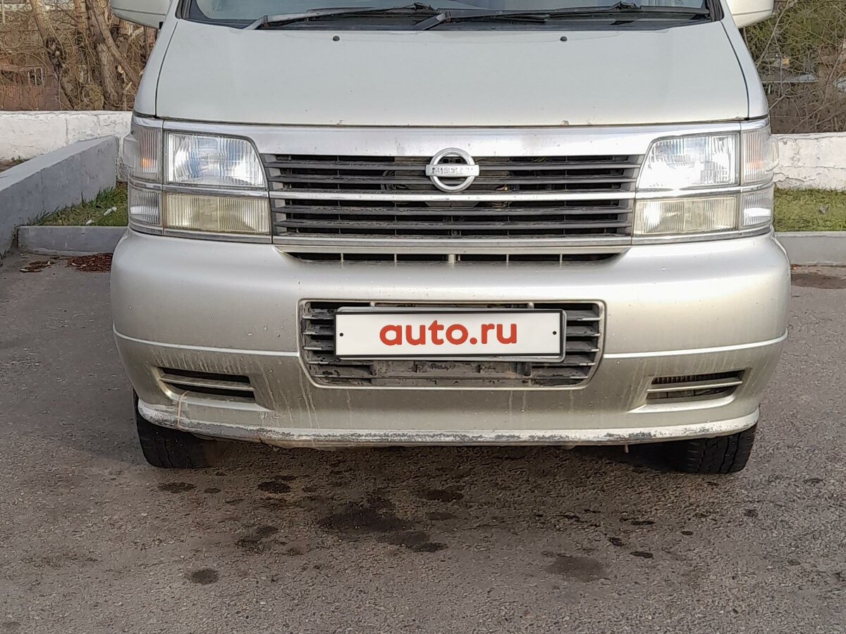 Купить б/у Nissan Elgrand I (E50) 3.2d AT (150 л.с.) 4WD дизель автомат в Чите: серебристый ...