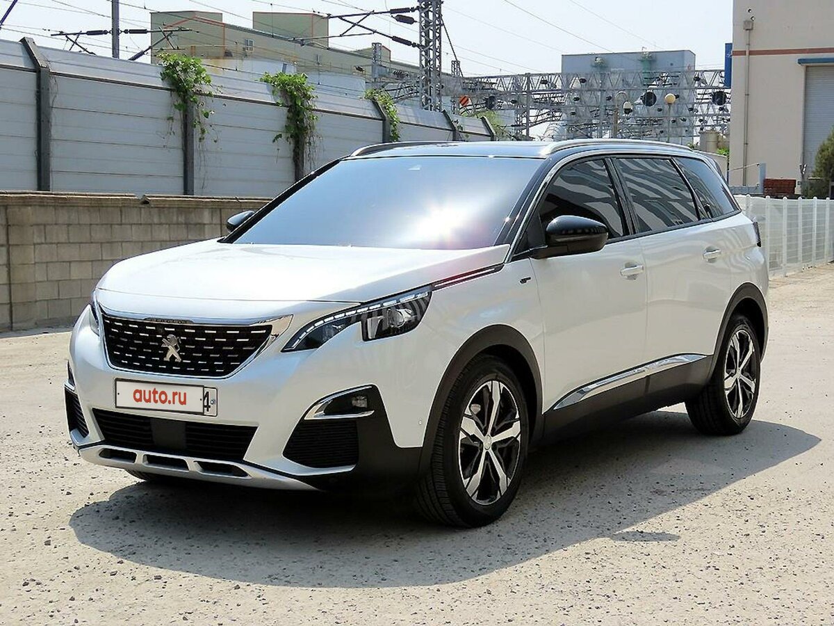 Купить б/у Peugeot 5008 II 2.0d AT (177 л.с.) дизель автомат во Владивостоке: белый Пежо 5008 II ...