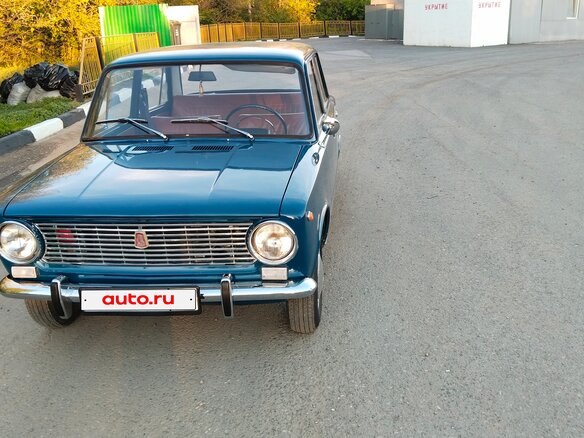 Купить б/у Lada (ВАЗ) 2101 1970-1988 1.2 MT (59 л.с.) бензин механика в Сызрани: синий Лада 2101 ...