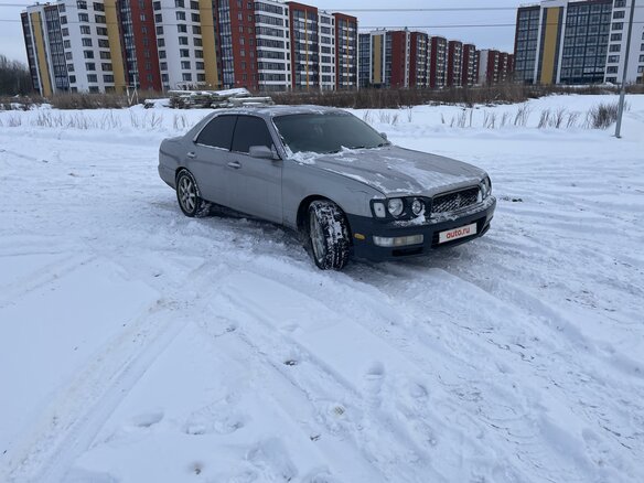 Купить б/у Nissan Gloria X (Y33) 3.0 AT (220 л.с.) бензин автомат в Екатеринбурге: серебристый ...