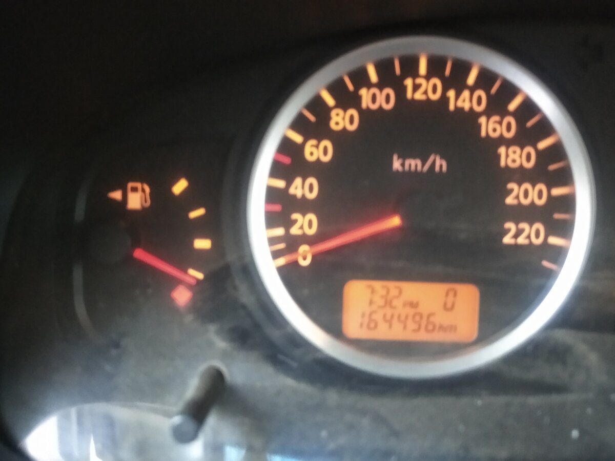 Купить б/у Nissan Almera II (N16) Рестайлинг 1.8 MT (116 л.с.) бензин ...
