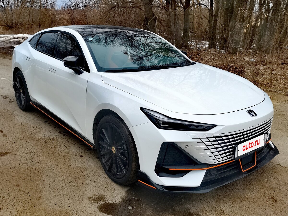 Купить б/у Changan UNI-V I 1.5 AMT (181 л.с.) бензин робот в Туле ...