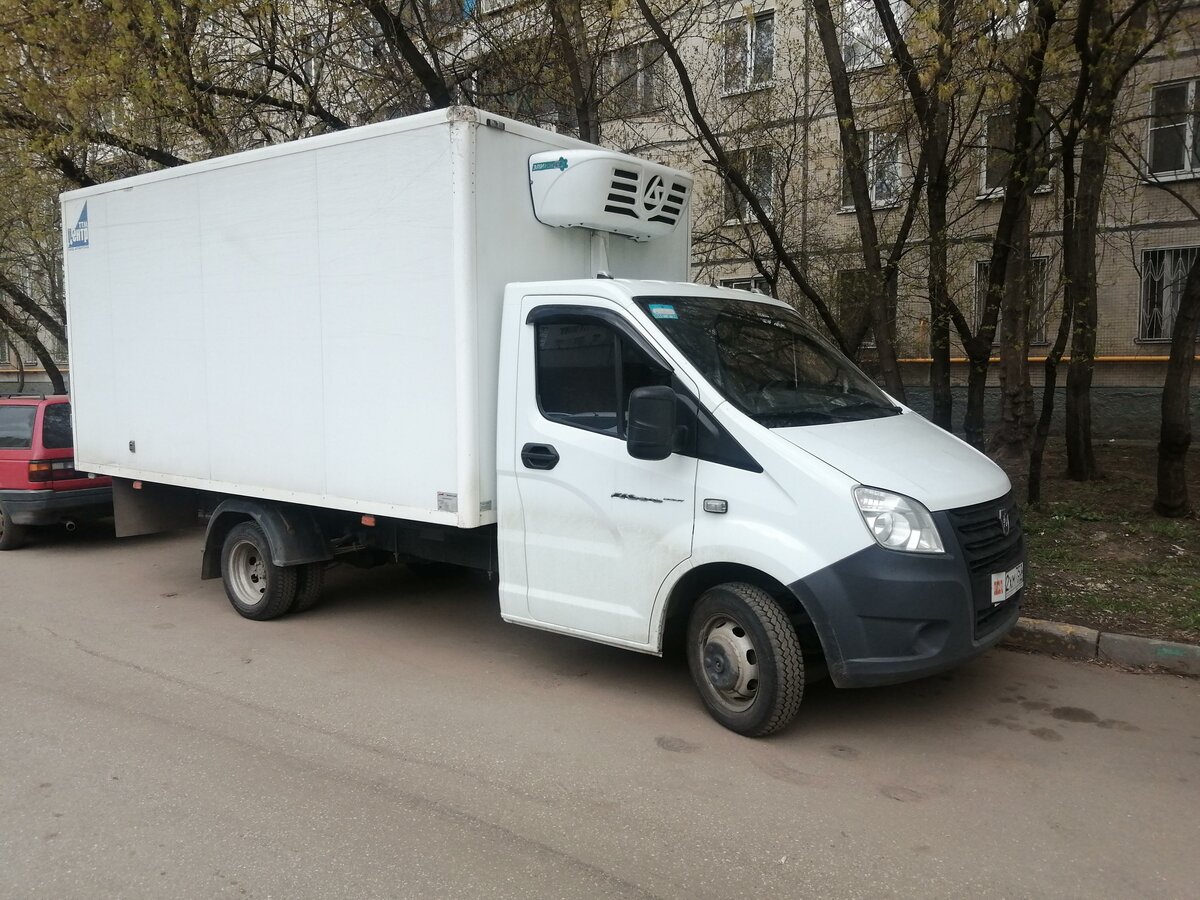 Купить б/у ГАЗ ГАЗель Next дизель механика в Москве: белый рефрижератор ...
