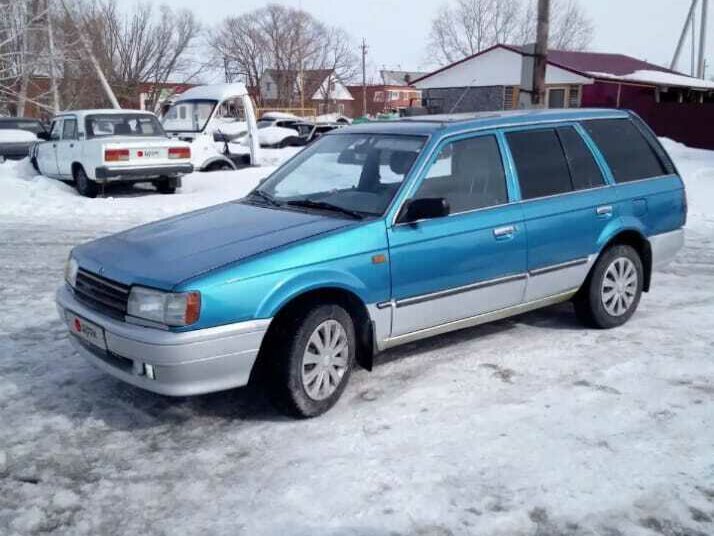 Купить б/у Mazda 323 III (BF) 1.5 MT (75 л.с.) бензин механика в Омске: синий Мазда 323 III (BF ...