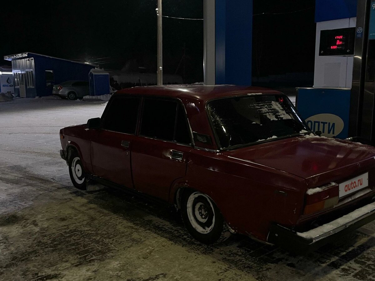 Купить б/у Lada (ВАЗ) 2107 1982-2012 1.5 MT (72 л.с.) бензин механика в Костроме: красный Лада ...