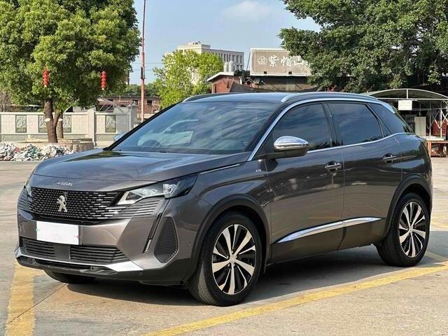 Купить б/у Peugeot 4008 II Рестайлинг 1.8 AT (211 л.с.) бензин автомат во Владивостоке: серый ...