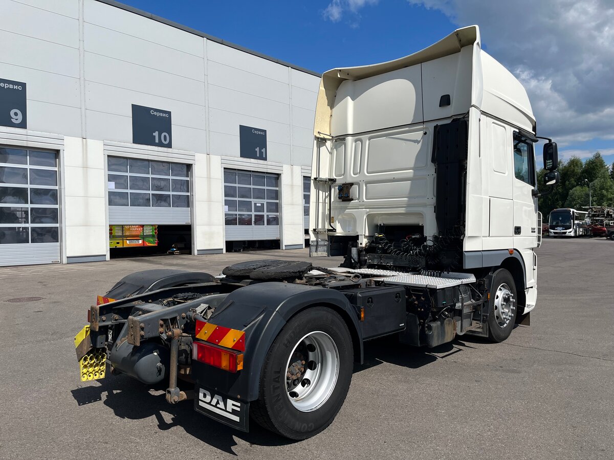 Купить б/у DAF XF 105 дизель автомат в Мытищах: белый 2011 года на Авто ...
