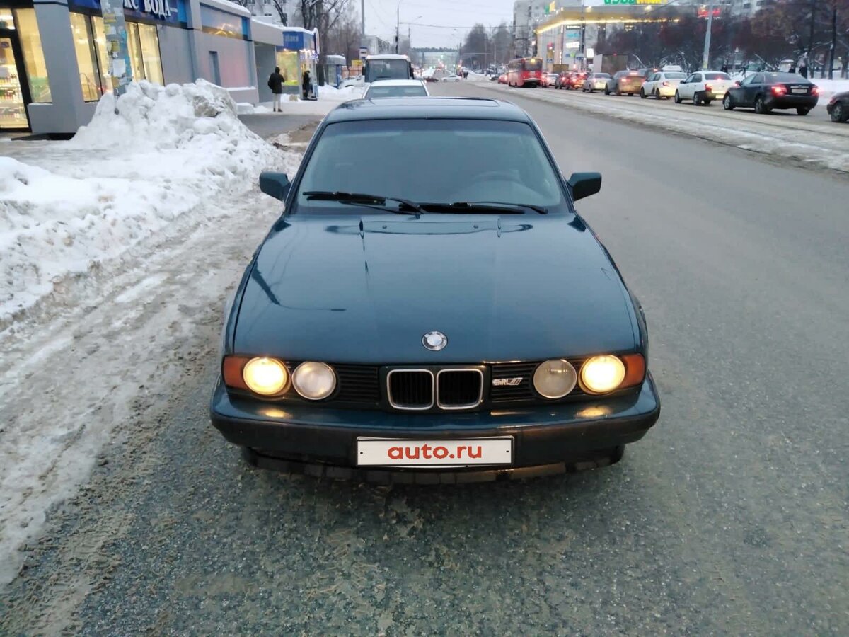 Купить б/у BMW 5 серии III (E34) 518i 1.8 MT (115 л.с.) бензин механика в Екатеринбурге: зелёный ...