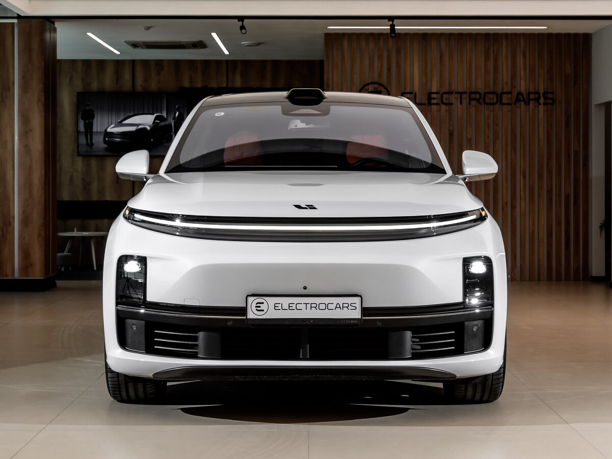 Купить новый LiXiang L7 I 1.5hyb AT (449 л.с.) 4WD гибрид автомат в ...