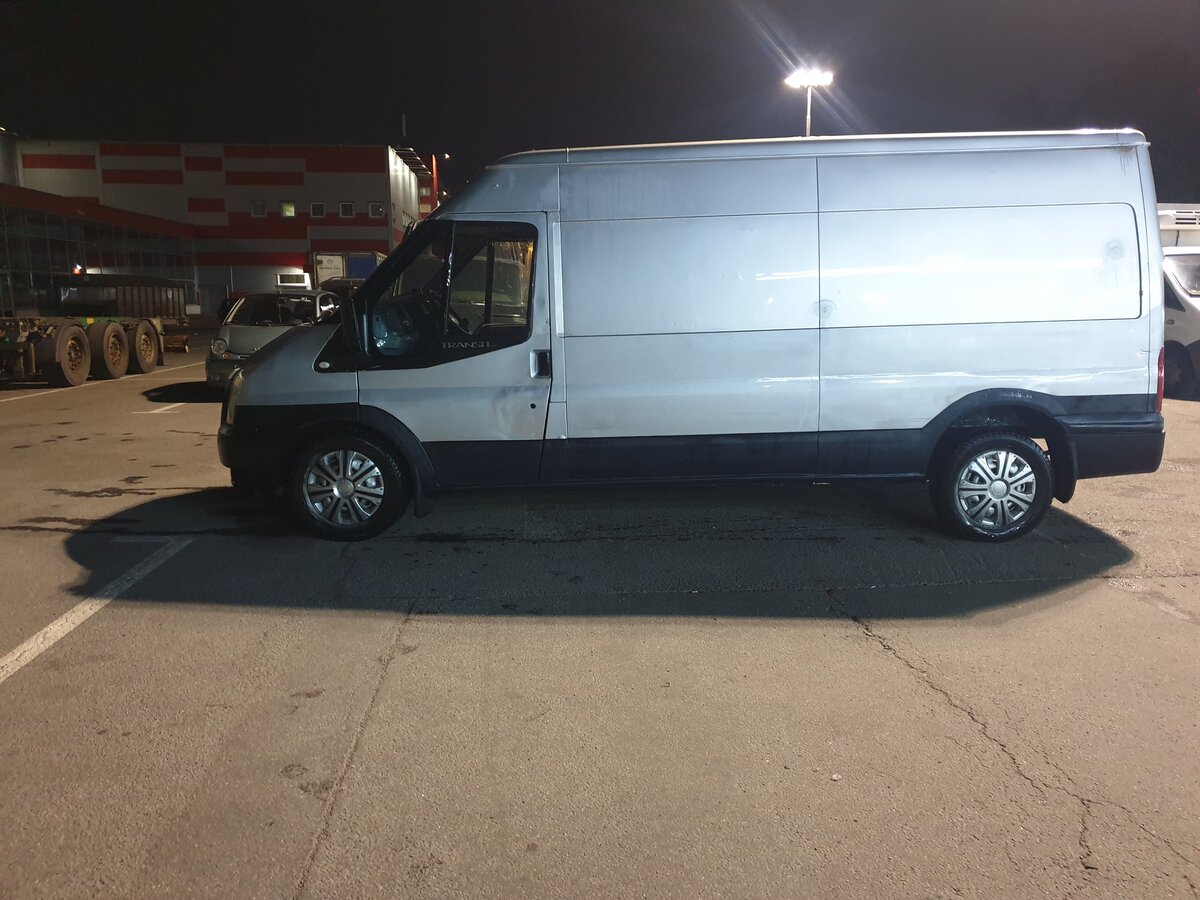 Купить б/у Ford Transit дизель механика в Санкт-Петербурге: серебристый ...