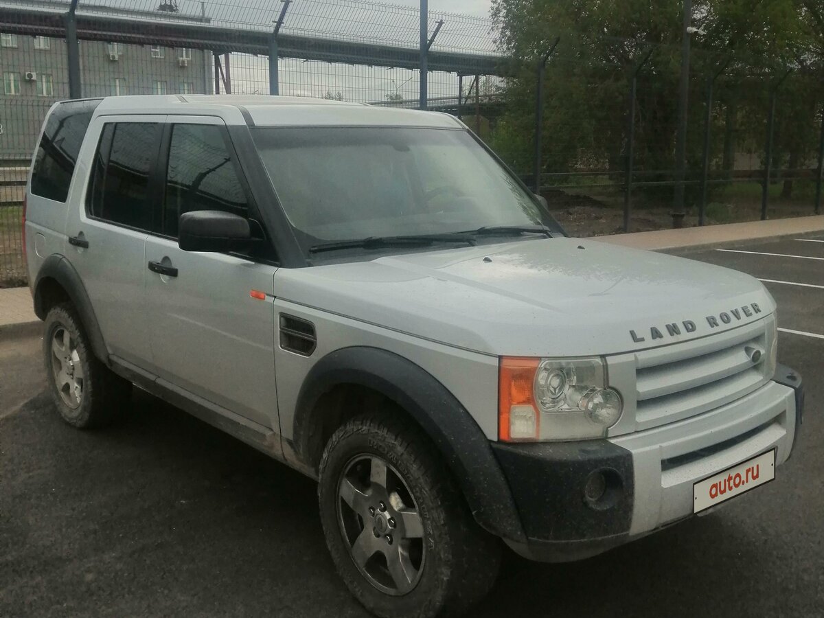 Купить б/у Land Rover Discovery III 2.7d AT (190 л.с.) 4WD дизель ...