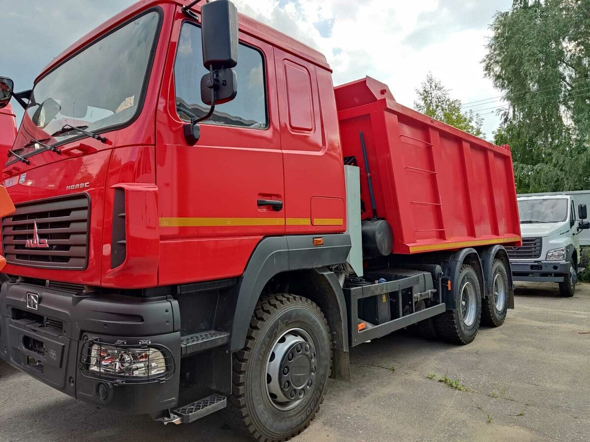 Купить новый МАЗ 6501 дизель механика в Казани: красный самосвал 2022 ...