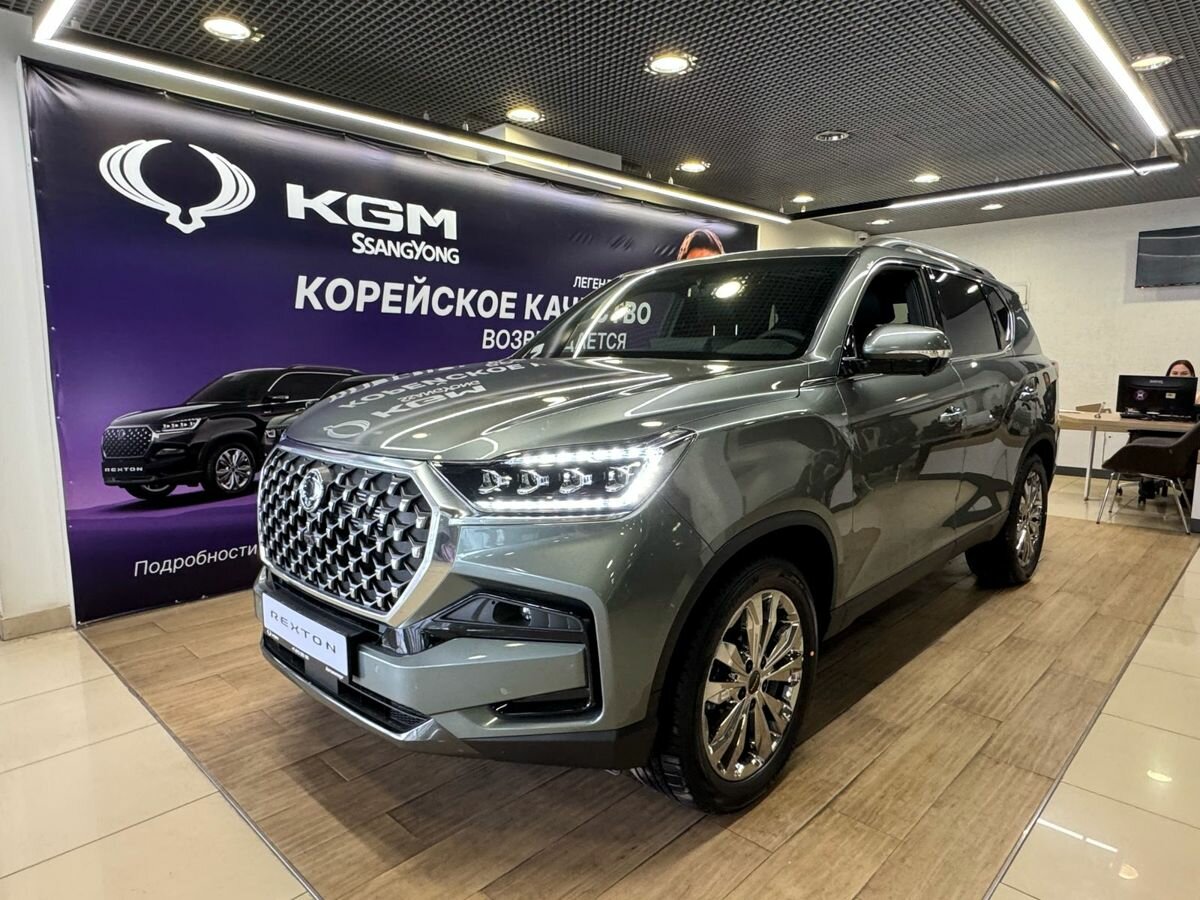 Купить новый KGM Rexton 2023-2025 2.0 AT (225 л.с.) 4WD бензин автомат в Рязани: серый Кей-Джи ...