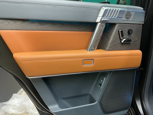 Купить б/у Dongfeng Mengshi M-Hero 917 2023-2025 1.5hyb AT (816 л.с.) 4WD гибрид автомат в ...