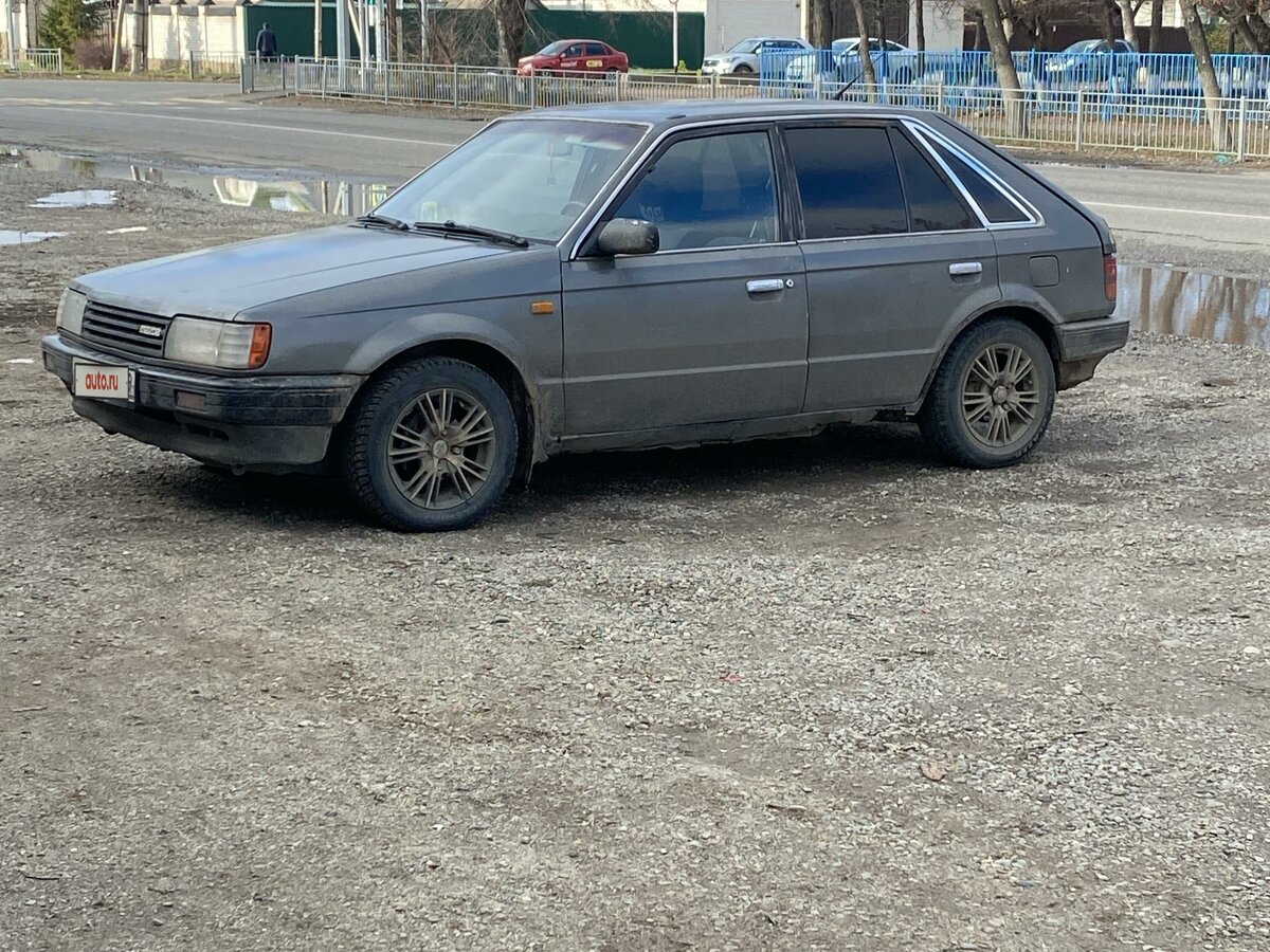 Купить б/у Mazda 323 III (BF) 1.3 MT (60 л.с.) бензин механика в Черкесске: серый Мазда 323 III ...