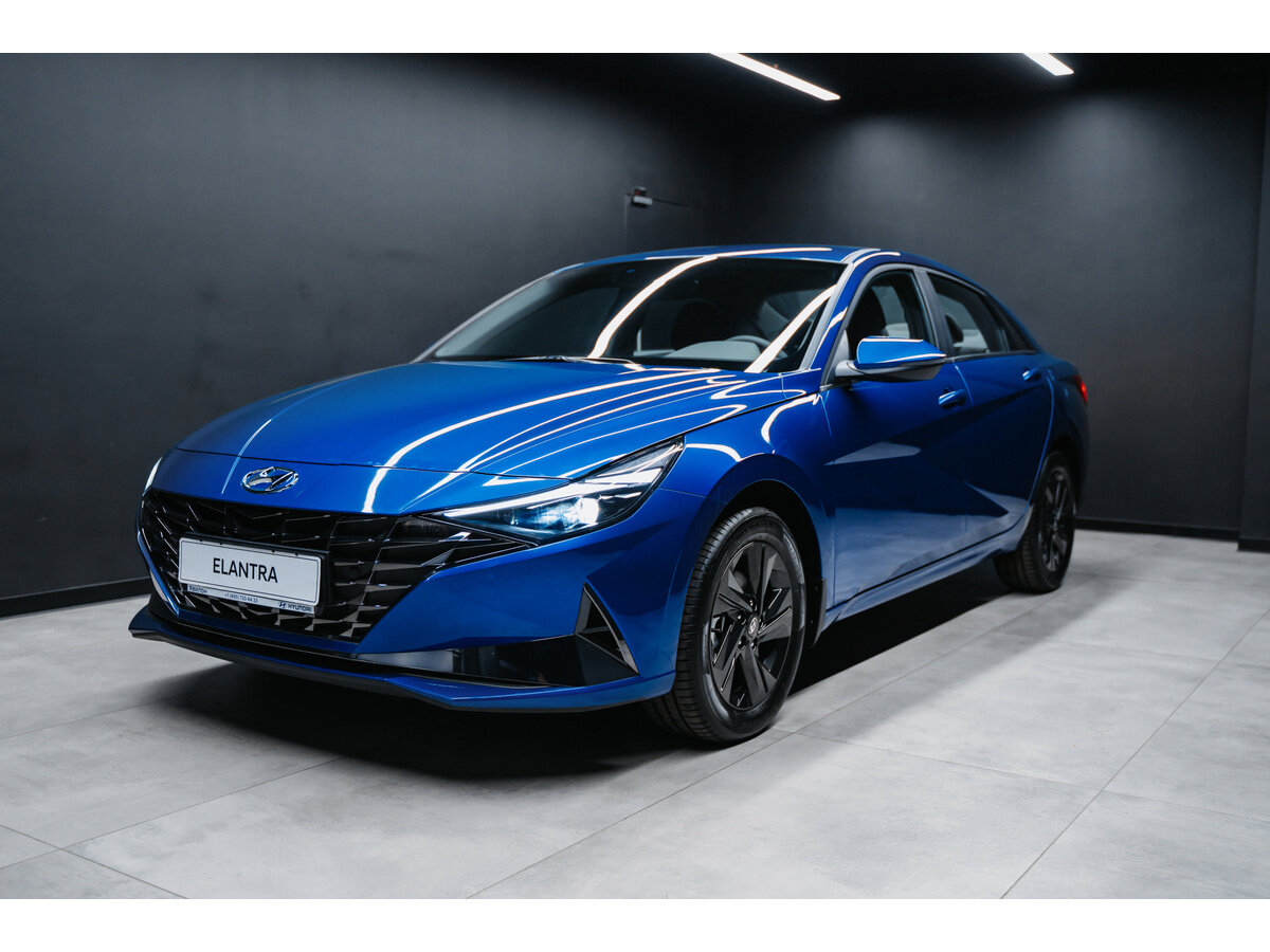 Купить новый Hyundai Elantra VII (CN7) 1.6 AT (128 л.с.) бензин автомат в Москве: синий Хендэ ...