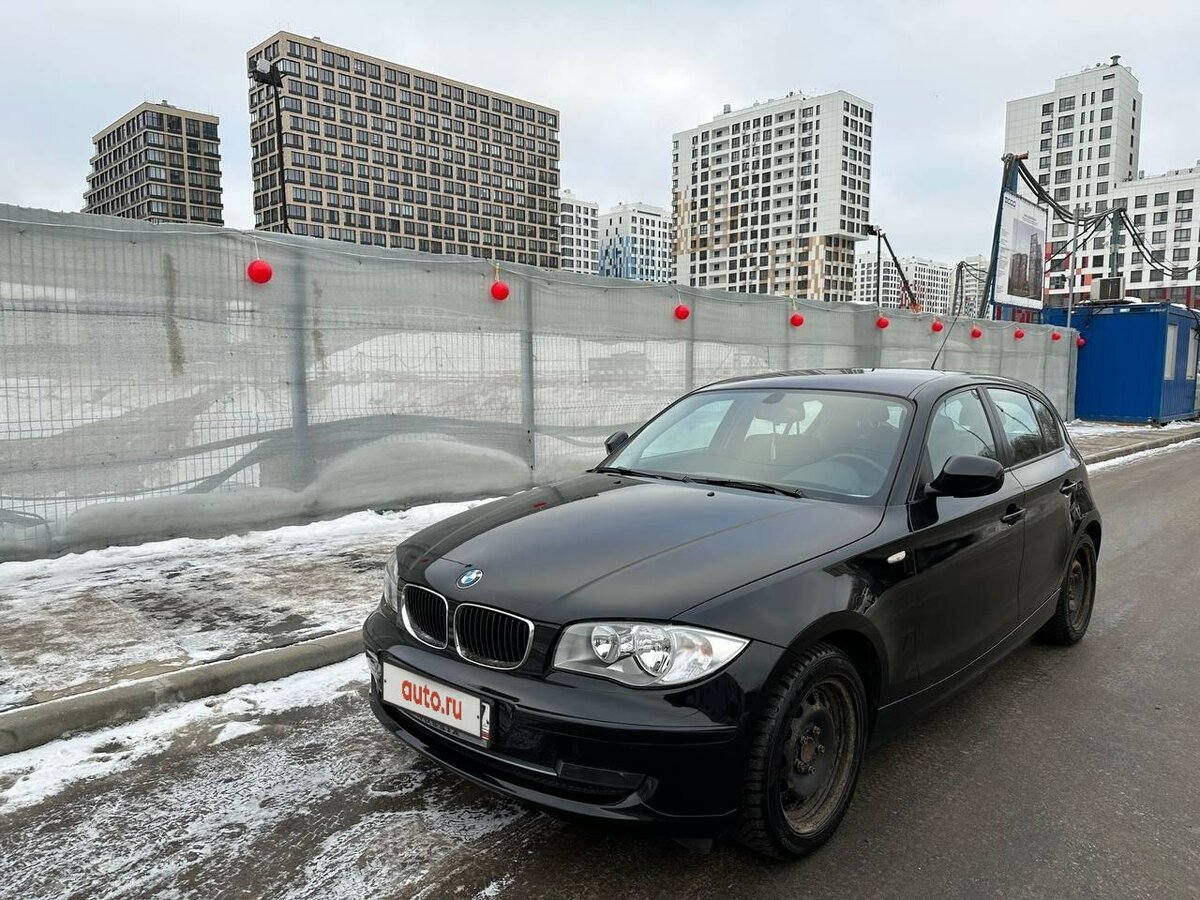 Купить б/у BMW 1 серии I (E81/E82/E87/E88) Рестайлинг 116i 1.6 AT (115 л.с.) бензин автомат в ...