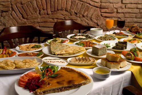 Haldi Indian Cuisine, restoran, İstanbul, Beyoğlu, İstiklal Mah., Hacı ...