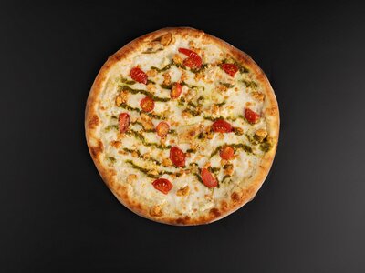 Epic Pizza (Priozerskoye Highway No:82А, derevnya Vartemyagi), pizzacılar  Saint‑Petersburg ve Leningradskaya oblastından