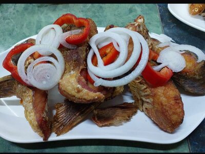 Uyut Taverna (Abylaı Han dańǵyly No:34, Kaskelen), kafe  Kaskelen'den