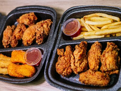 7142 Doner (Qobylandy Batyr dańǵyly No:54/5, Kostanay), fast food  Kostanay'dan