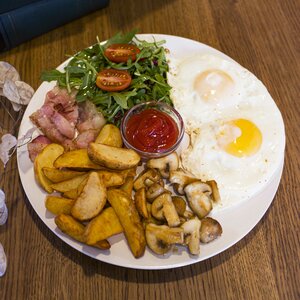 Zdes byl Chekhov (Moskovskaya ulitsa No:27), kafe  Zvenigorod'dan