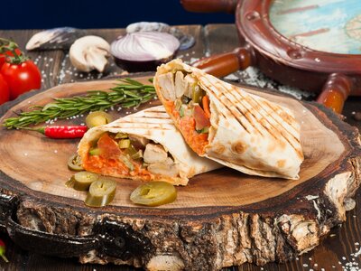 Капитан Шаверма (ulitsa Marshala Rybalko No:43), fast food  Perm'den